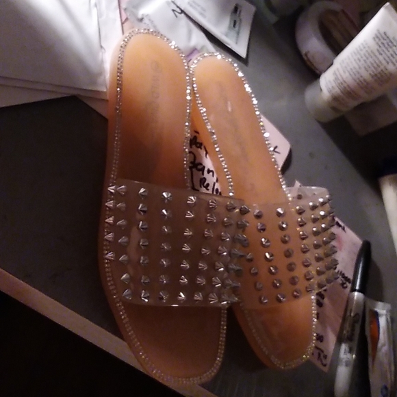 Shoes | Delicate Design Simple Light Pink Sandals | Poshmark